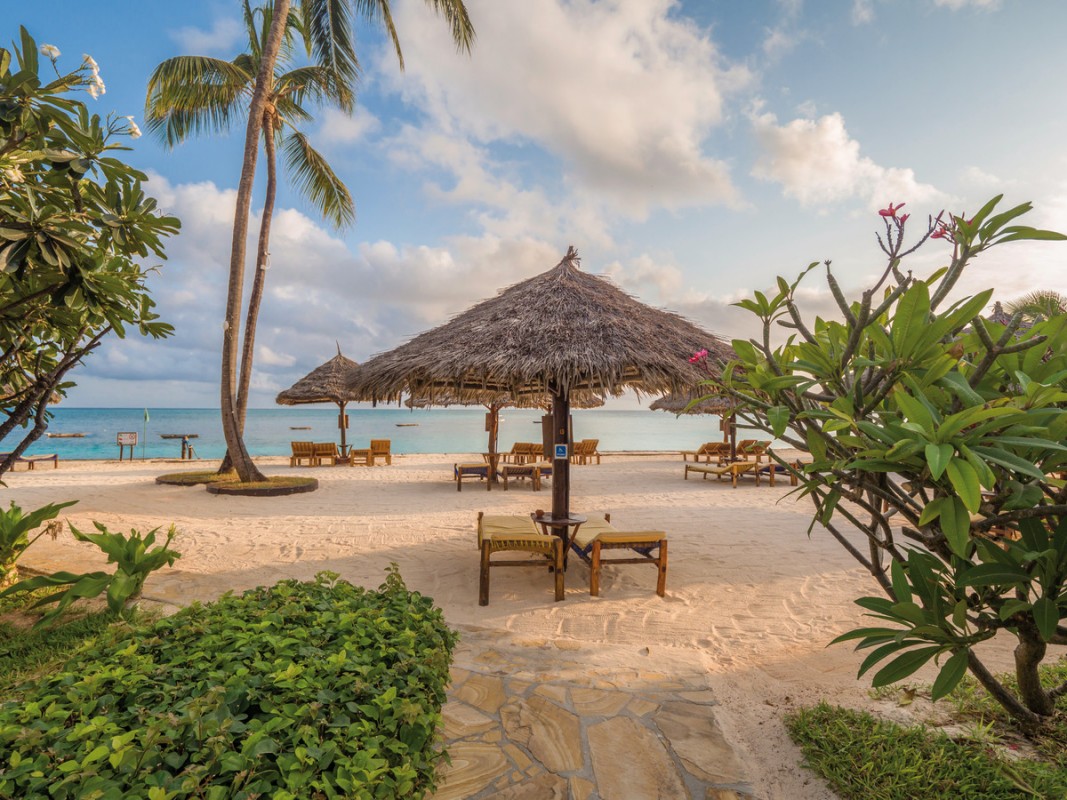 Nungwi Beach Resort by Turaco Hotel – Sansibar buchen